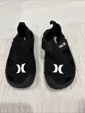 Hurley | Shoes | Hurley Black Kids Water Sandals With White Logo | Poshmark